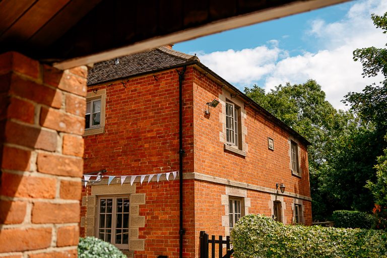 Knockerdown Cottages wedding photographer - Reportage Studios